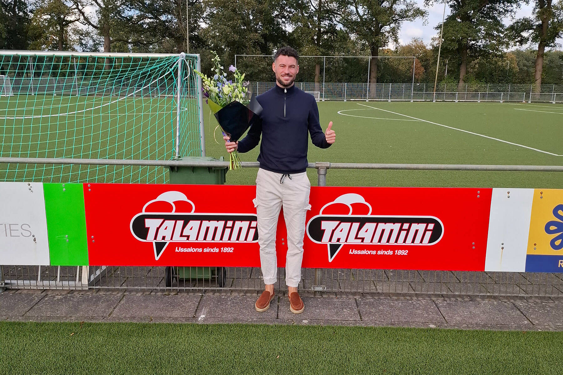 Talamini nieuwe bordsponsor Warnsveldse Boys - Warnsveldse Boys